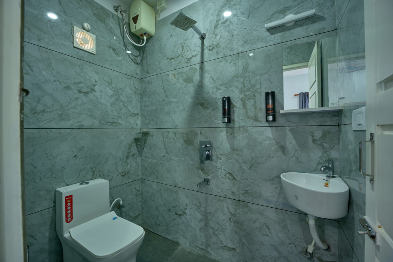 Dormitory in Kochi Near Metro Station - Bookings Online